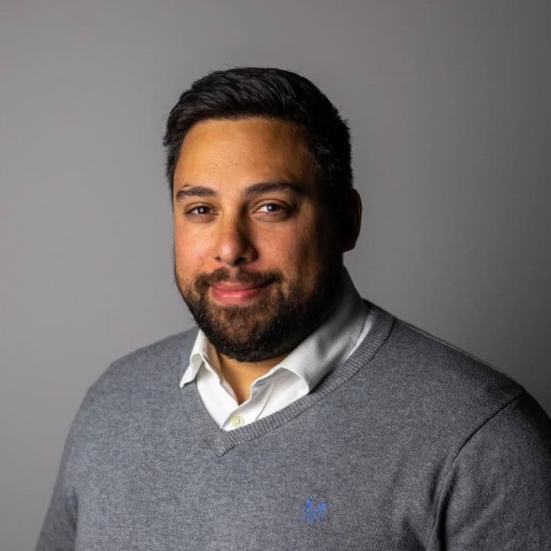 Candidates looking for Tech Sales Roles - Cosmic Partners